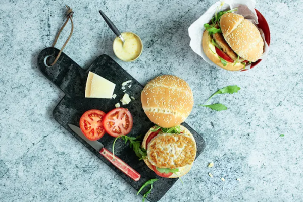 César Burger, le très bon burger de poulet - Kiss My Chef