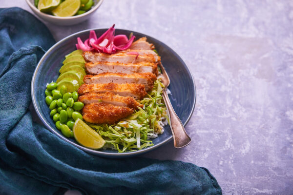 Poke bowl au poulet croustillant, sauce Poke - Kiss My Chef