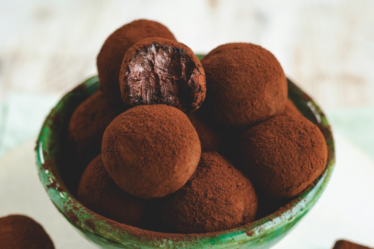 Truffes au chocolat, la recette à faire avec les enfants - Kiss My Chef