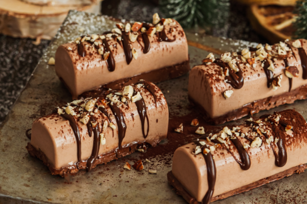 Mini-bûches à la Nocciolata et aux noisettes - Kiss My Chef