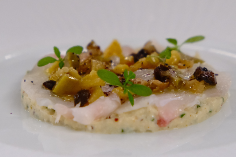 Carpaccio de loup, la recette du chef Guillaume Sourrieu - Kiss My Chef